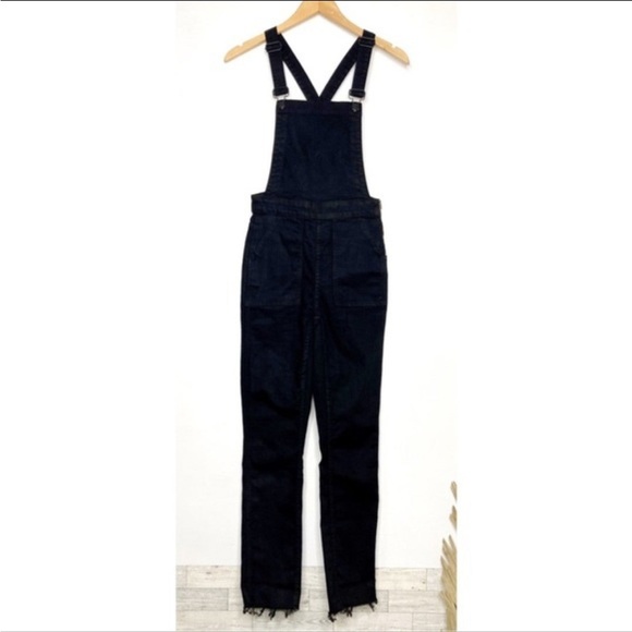 Madewell | Jeans | Madewell Black Crossback Raw Hem Edition Skinny ...